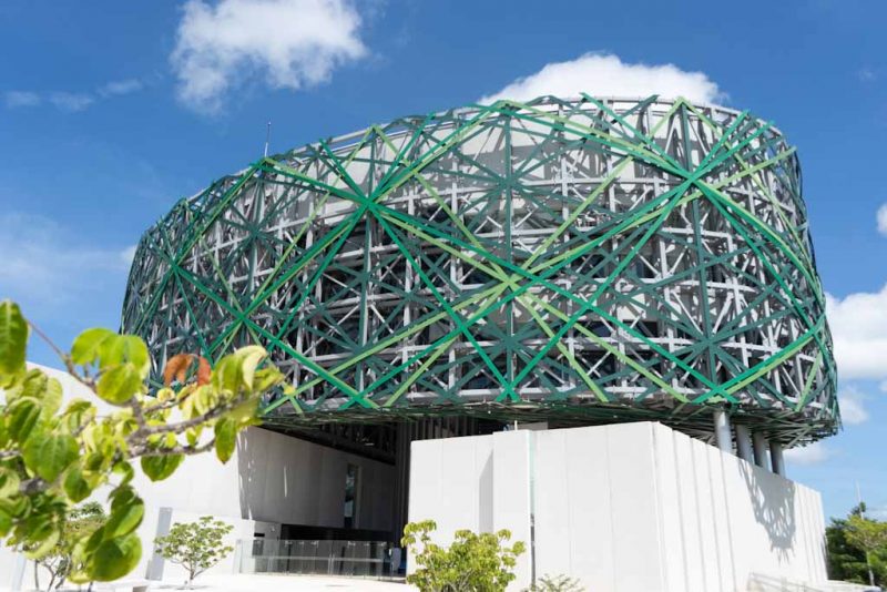 Merida in pictures - Into The Arms Of America